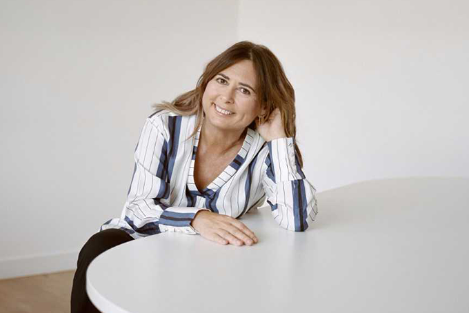 Fashion Perfect Mix of Creativity & Business Q&A Alexandra Shulman ...